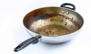 How To Clean Discolored Enamel Cookware | Home Artic