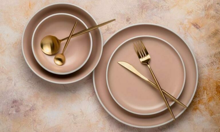 How To Choose A Formal Dinnerware Set | Home Artic